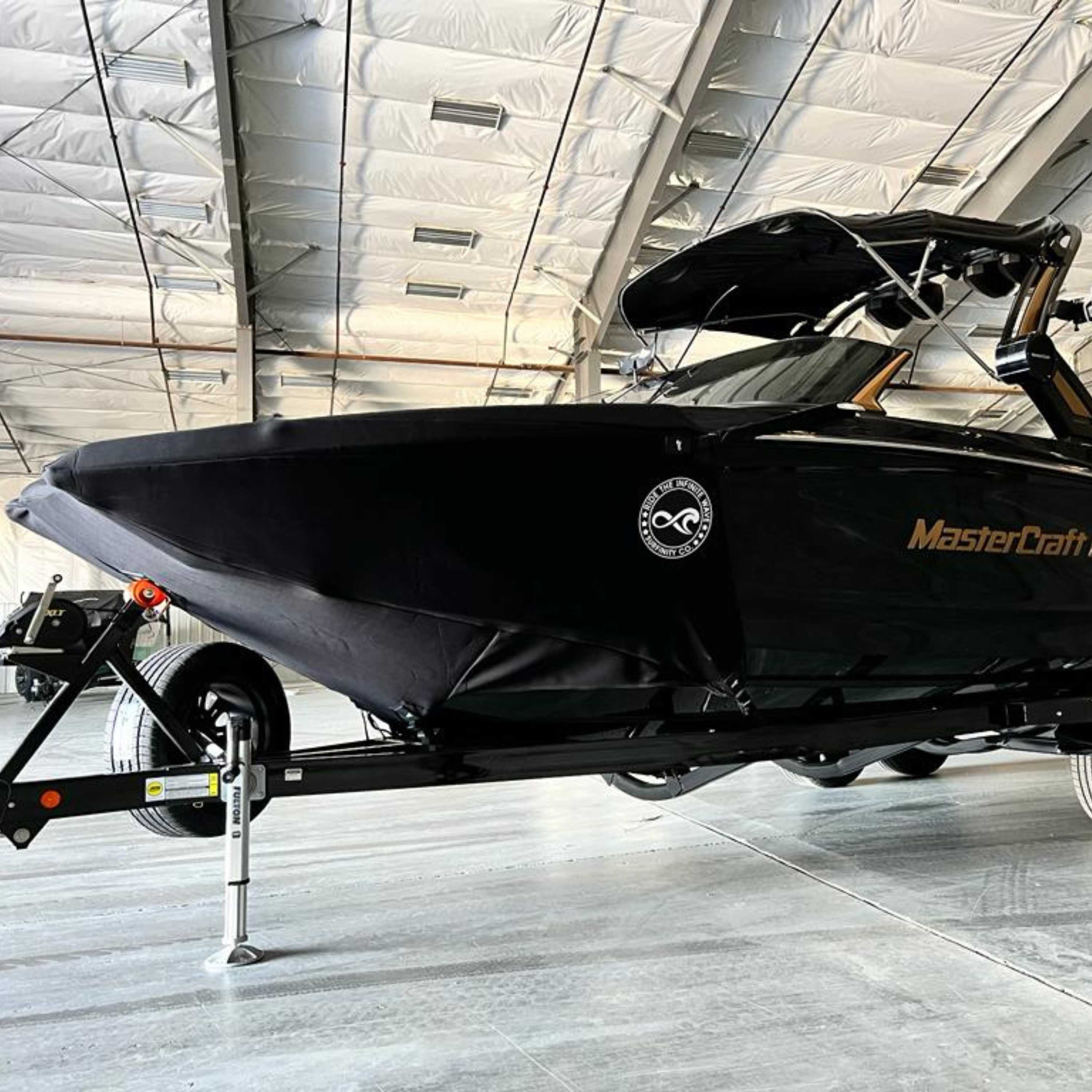 Surfinity 2018-2025 MasterCraft XT23 Boat Shield | WakeMAKERS